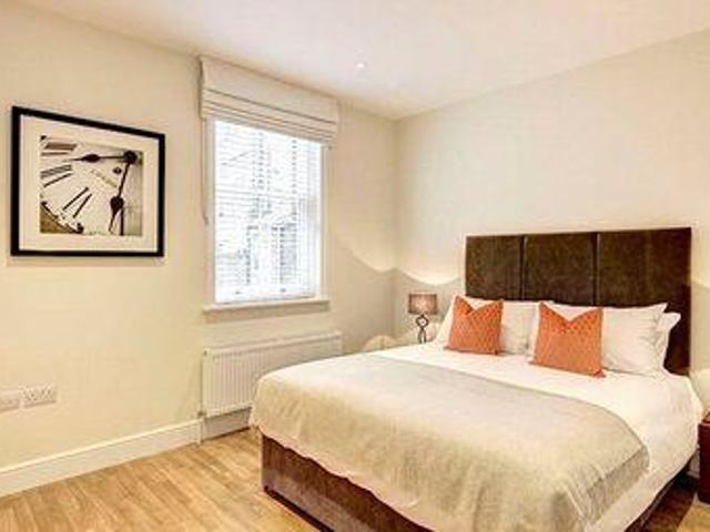2 Bedrooms Flat for rent in Hamlet Gardens, Hammersmith, London W6