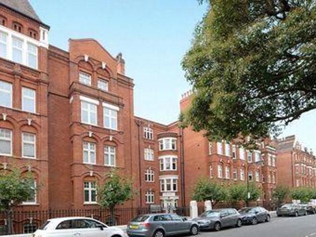 2 Bedrooms Flat for rent in Hamlet Gardens, Hammersmith, London W6
