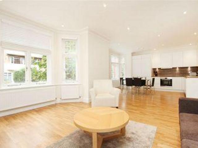 2 Bedrooms Flat for rent in Hamlet Gardens, London W6