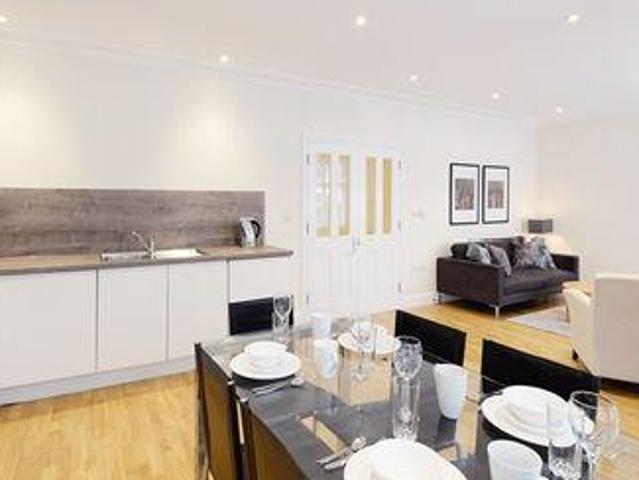2 Bedrooms Flat for rent in Hamlet Gardens, Ravenscourt Park W6