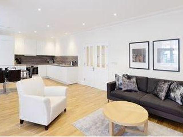 2 Bedrooms Flat for rent in Hamlet Gardens, Ravenscourt Park W6