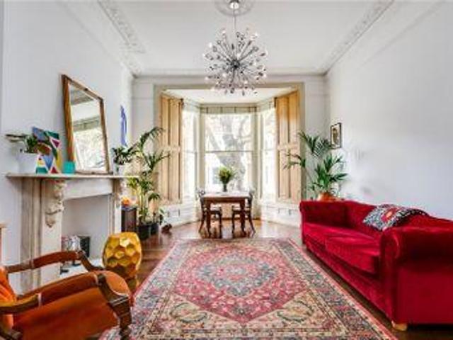 2 Bedrooms Flat for rent in Hammersmith Grove, London W6