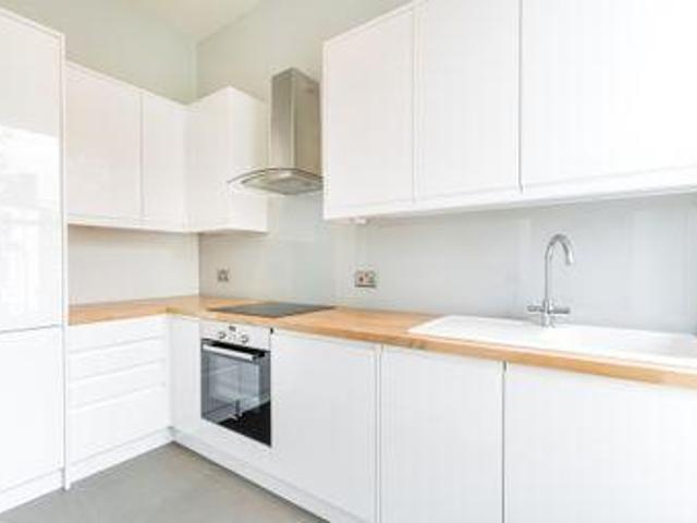 2 Bedrooms Flat for rent in Hammersmith Grove, London W6