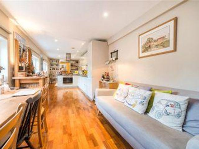 2 Bedrooms Flat for rent in Hampstead Gates, 38 Ryland Road, London NW5