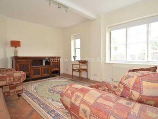 2 Bedrooms Flat for rent in Hampstead Way, London NW11
