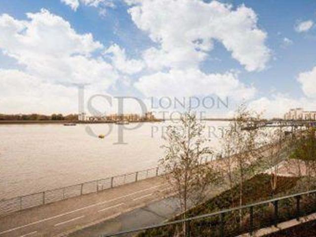 2 Bedrooms Flat for rent in Hampton Apartments, Royal Arsenal Riverside SE18