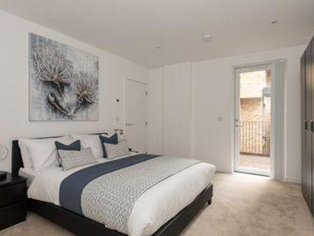 2 Bedrooms Flat for rent in Hand Axe Yard, St Pancras Place, Kings Cross WC1X
