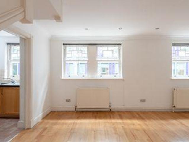 2 Bedrooms Flat for rent in Hand Court Holborn, London, London WC1V