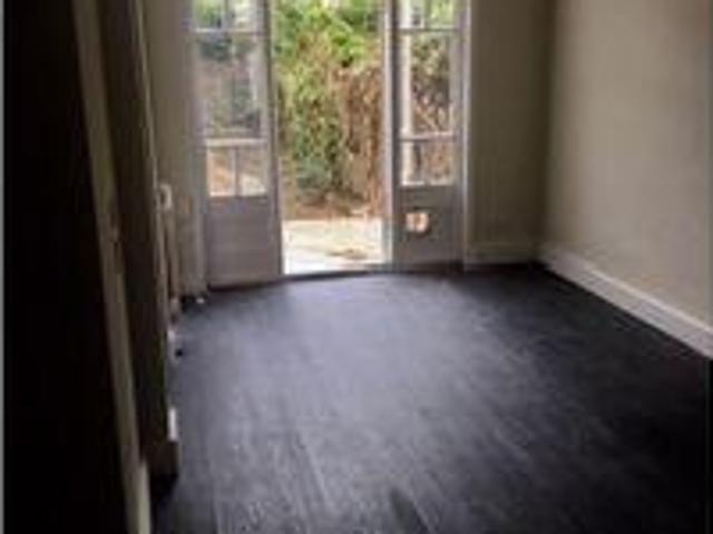 2 Bedrooms Flat for rent in Hanover Rd, London NW10