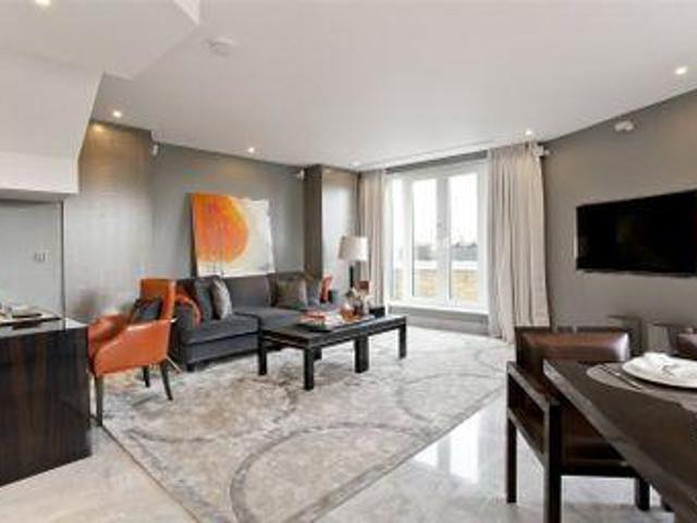 2 Bedrooms Flat for rent in Hans Crescent, London SW1X