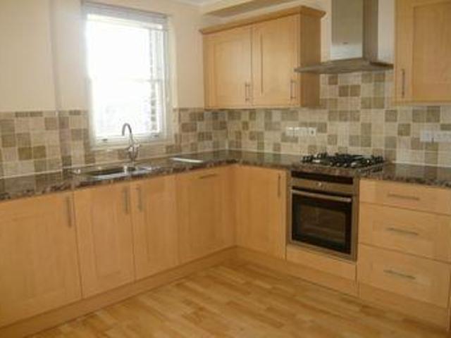 2 Bedrooms Flat for rent in Hanwell, Hanwell W7