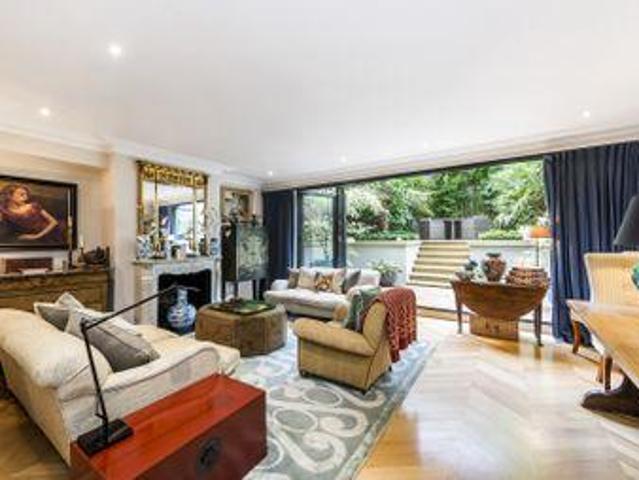2 Bedrooms Flat for rent in Harcourt Terrace, London SW10