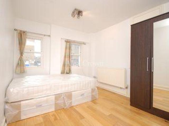 2 Bedrooms Flat for rent in Harberton Road, London N19