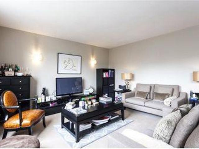 2 Bedrooms Flat for rent in Harley Street, London W1G