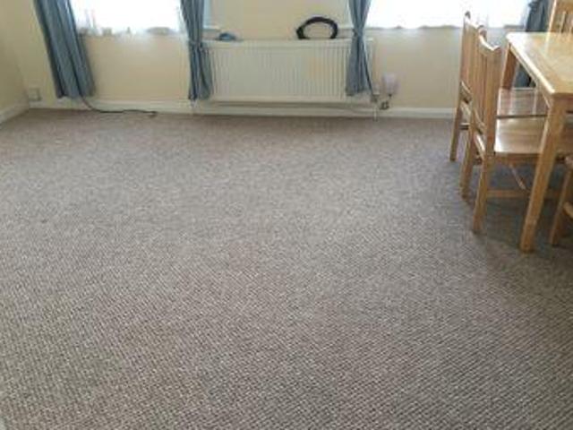 2 Bedrooms Flat for rent in Harrin Road, Turnpike Lane N15