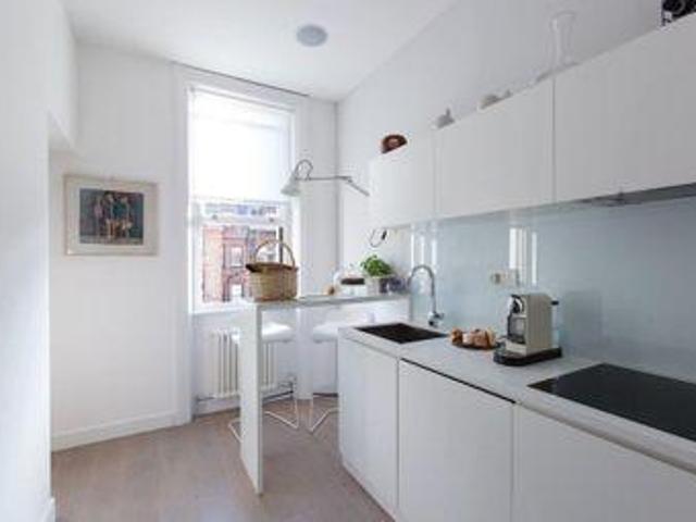 2 Bedrooms Flat for rent in Harrington Gardens, Earls Court, London SW7
