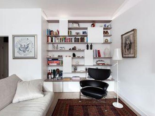2 Bedrooms Flat for rent in Harrington Gardens, London SW7