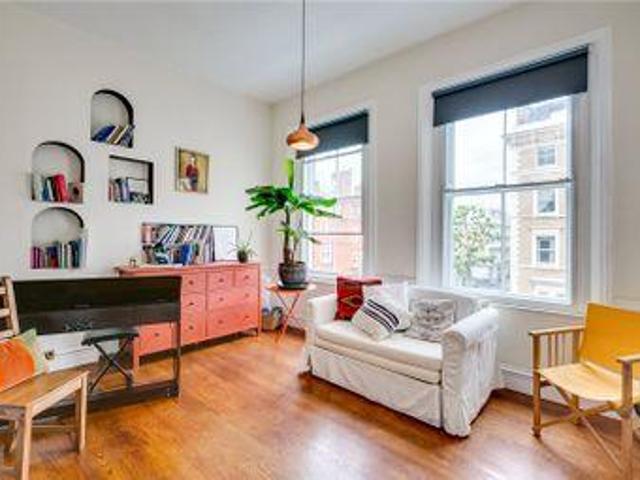 2 Bedrooms Flat for rent in Harrington Gardens, South Kensington, London SW7