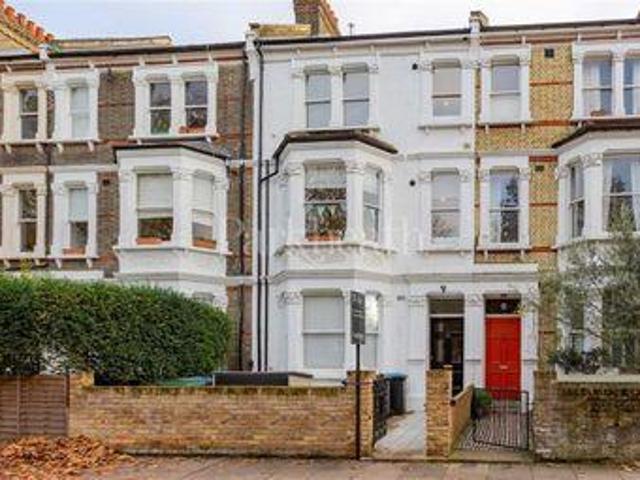 2 Bedrooms Flat for rent in Harvist Road, Queens Park, London NW6