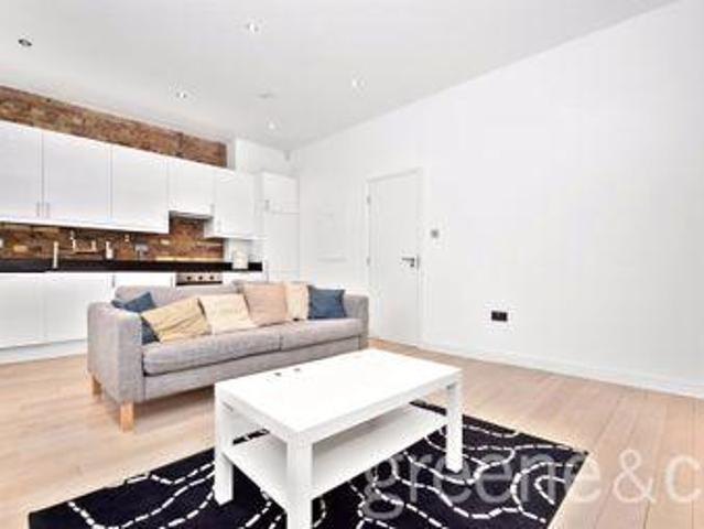2 Bedrooms Flat for rent in Harvist Road, Queens Park, London NW6