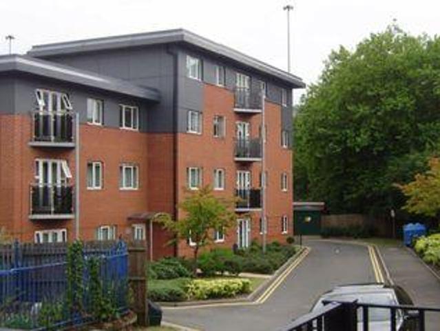 2 Bedrooms Flat for rent in Hever Hall, Conisbrough Keep, 5Pb, Students CV1