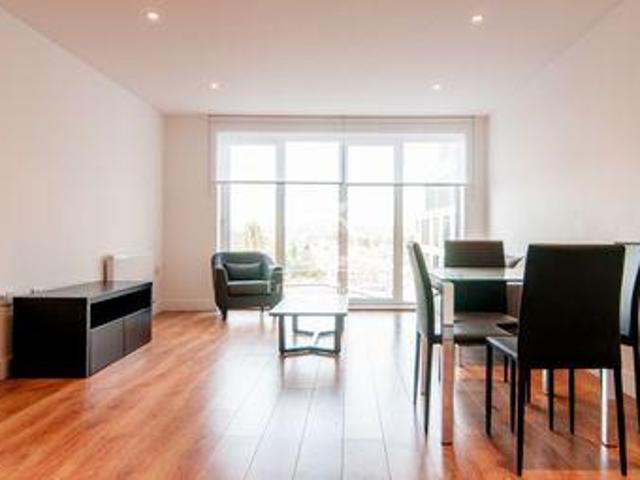 2 Bedrooms Flat for rent in Headstone Road, Harrow HA1