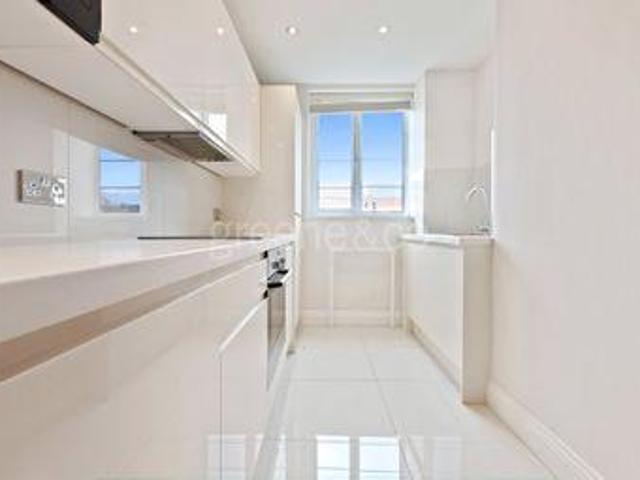 2 Bedrooms Flat for rent in Heathway Court, Finchley Road, London NW3