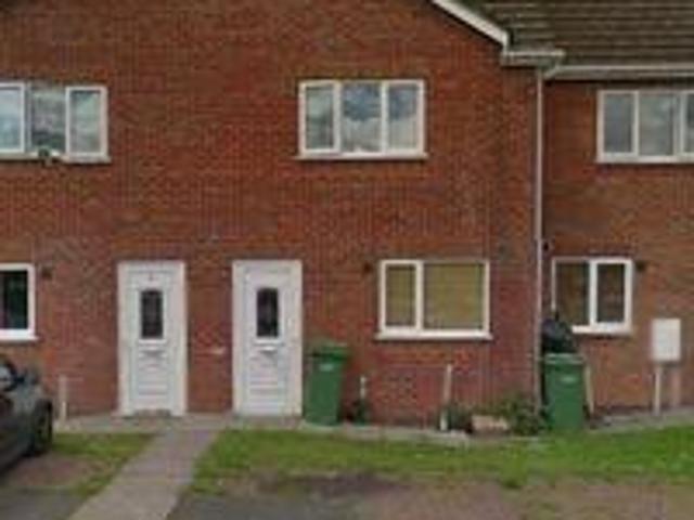 2 Bedrooms Flat for rent in Heath Green, Dudley DY1