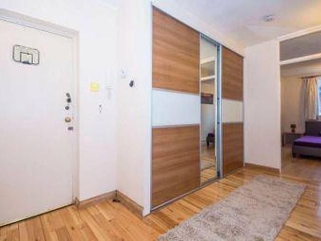 2 Bedrooms Flat for rent in Heathfield Road, London SW18