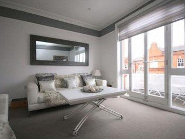 2 Bedrooms Flat for rent in Heber Mansions, Queens Club Gardens W14