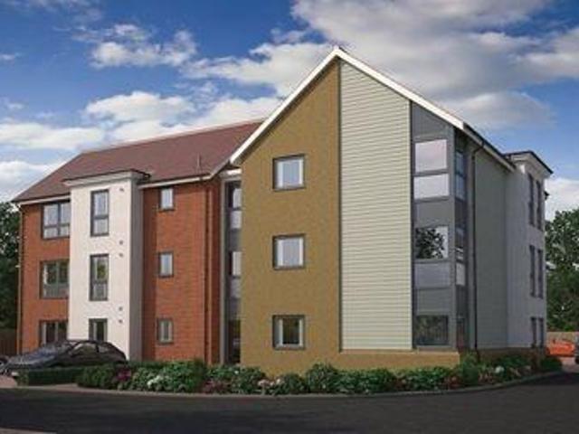 2 Bedrooms Flat for rent in Henry Swan Way, Colchester CO1