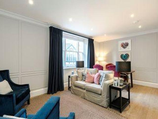 2 Bedrooms Flat for rent in Herbert Crescent, Knightsbridge SW1X