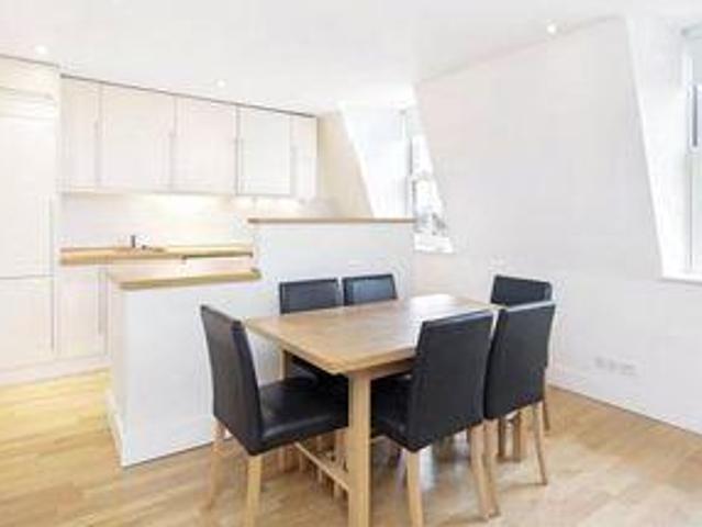 2 Bedrooms Flat for rent in Hereford Road, Notting Hill W2
