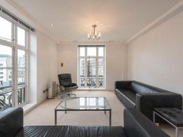 2 Bedrooms Flat for rent in Hertford Street, Mayfair W1J
