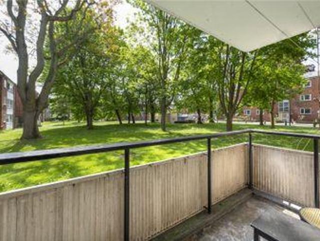2 Bedrooms Flat for rent in Higbury Quadrant, London N5