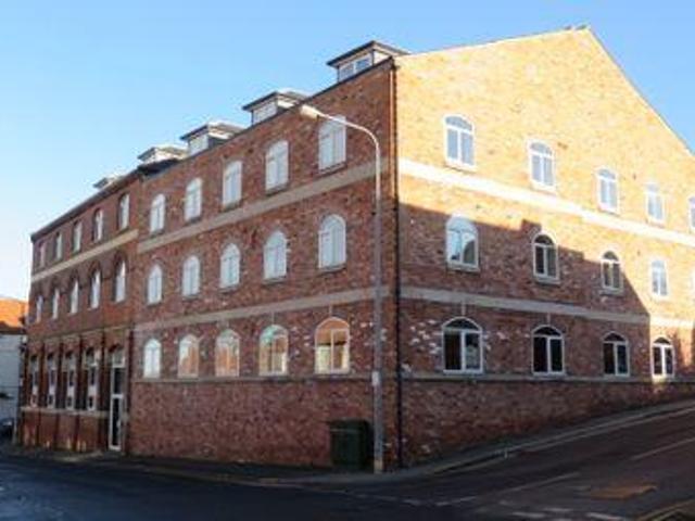2 Bedrooms Flat for rent in High Street, Barton Upon Humber DN18
