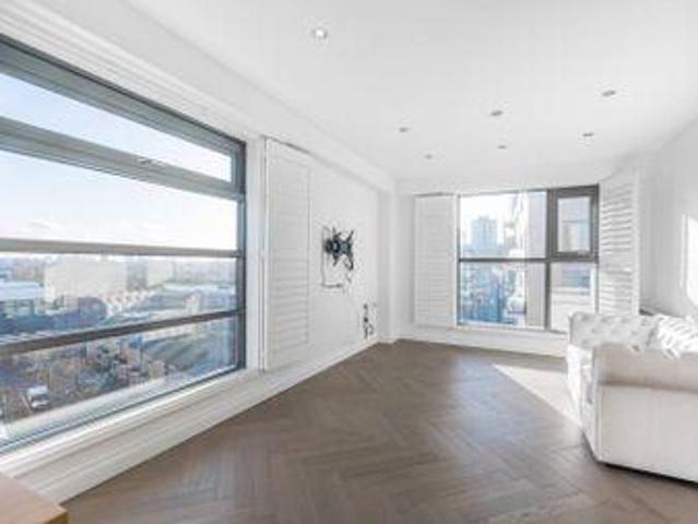 2 Bedrooms Flat for rent in High Street, Stratford E15