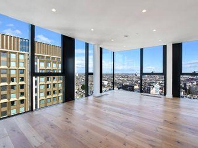 2 Bedrooms Flat for rent in Hill House, 17 Highgate Hill, London N19