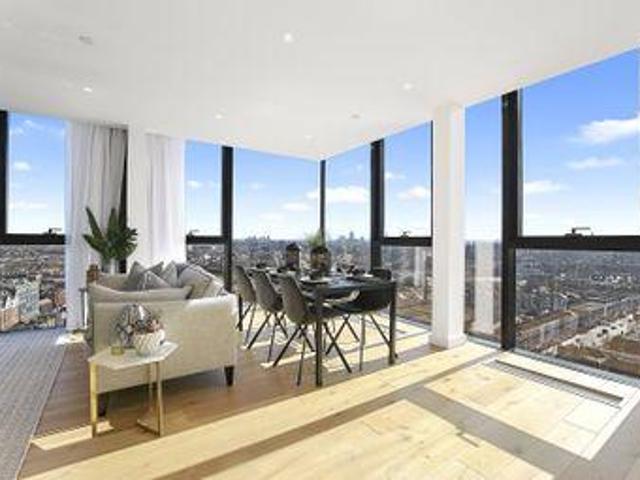 2 Bedrooms Flat for rent in Hill House, 17 Highgate Hill, London N19