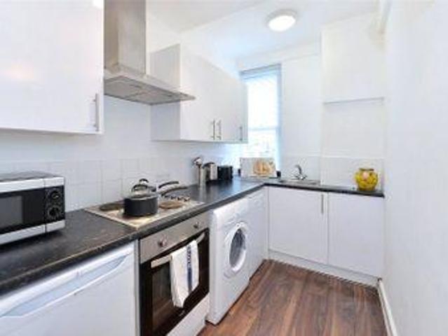 2 Bedrooms Flat for rent in Hill Street, 39 Hill Street, Mayfair, London W1J