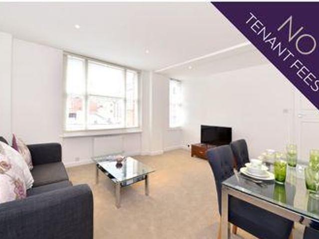 2 Bedrooms Flat for rent in Hill Street, London W1J