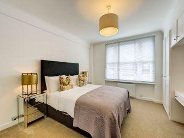 2 Bedrooms Flat for rent in Hill Street, Mayfair, London W1J