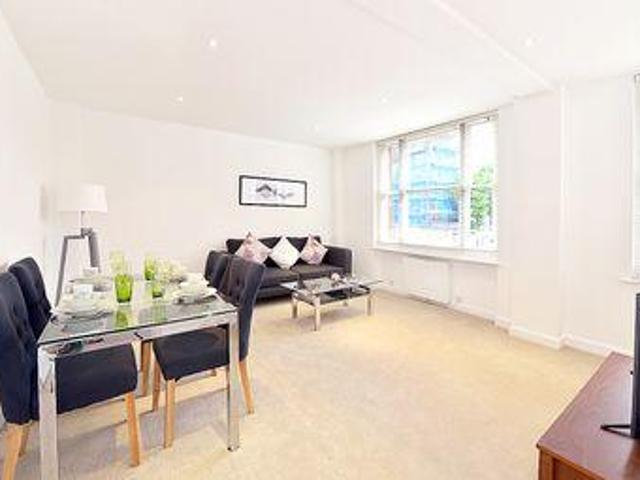 2 Bedrooms Flat for rent in Hill Street, Mayfair, London W1J