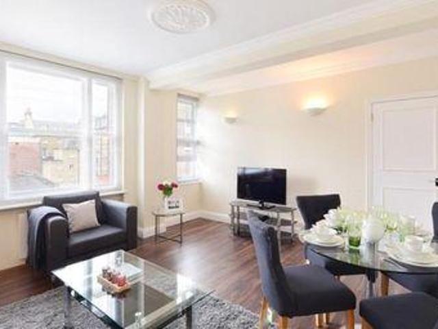 2 Bedrooms Flat for rent in Hill Street, Mayfair, London W1J