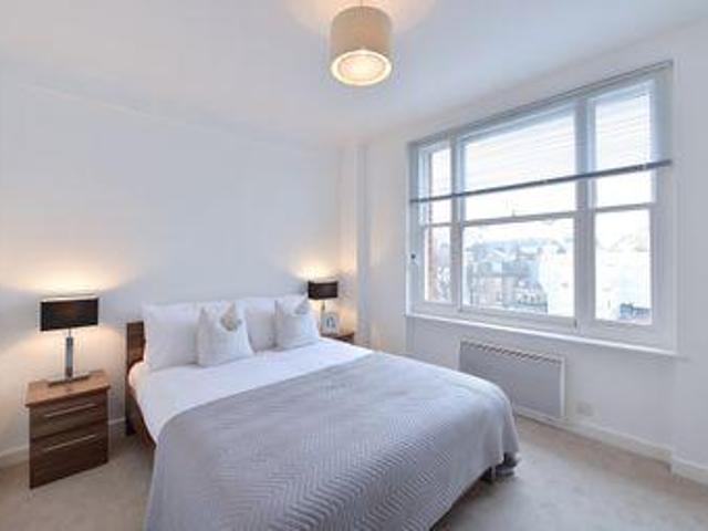 2 Bedrooms Flat for rent in Hill Street, Mayfair, London W1J