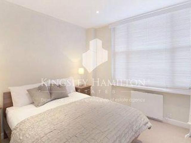 2 Bedrooms Flat for rent in Hill Street, Mayfair, London W1J