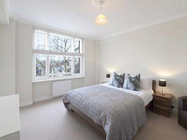 2 Bedrooms Flat for rent in Hill Street, Mayfair, London W1J