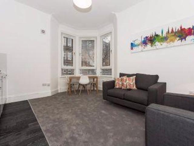 2 Bedrooms Flat for rent in Hillfoot Street, Dennistoun, Glasgow G31