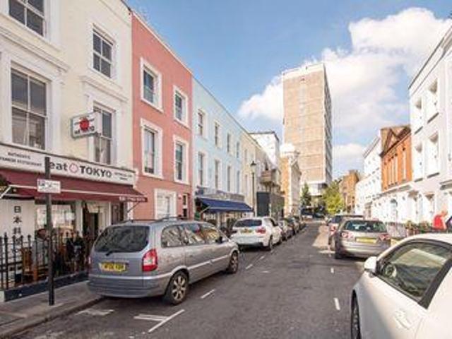 2 Bedrooms Flat for rent in Hillgate Street, London W8