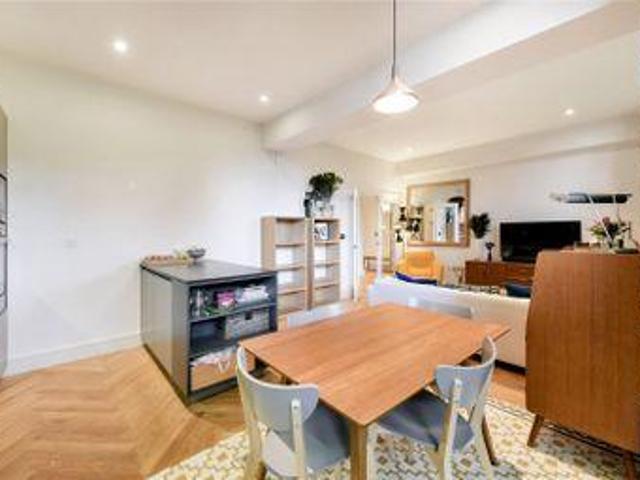 2 Bedrooms Flat for rent in Hunts Paper Factory, Atalanta Street, Fulham, London SW6